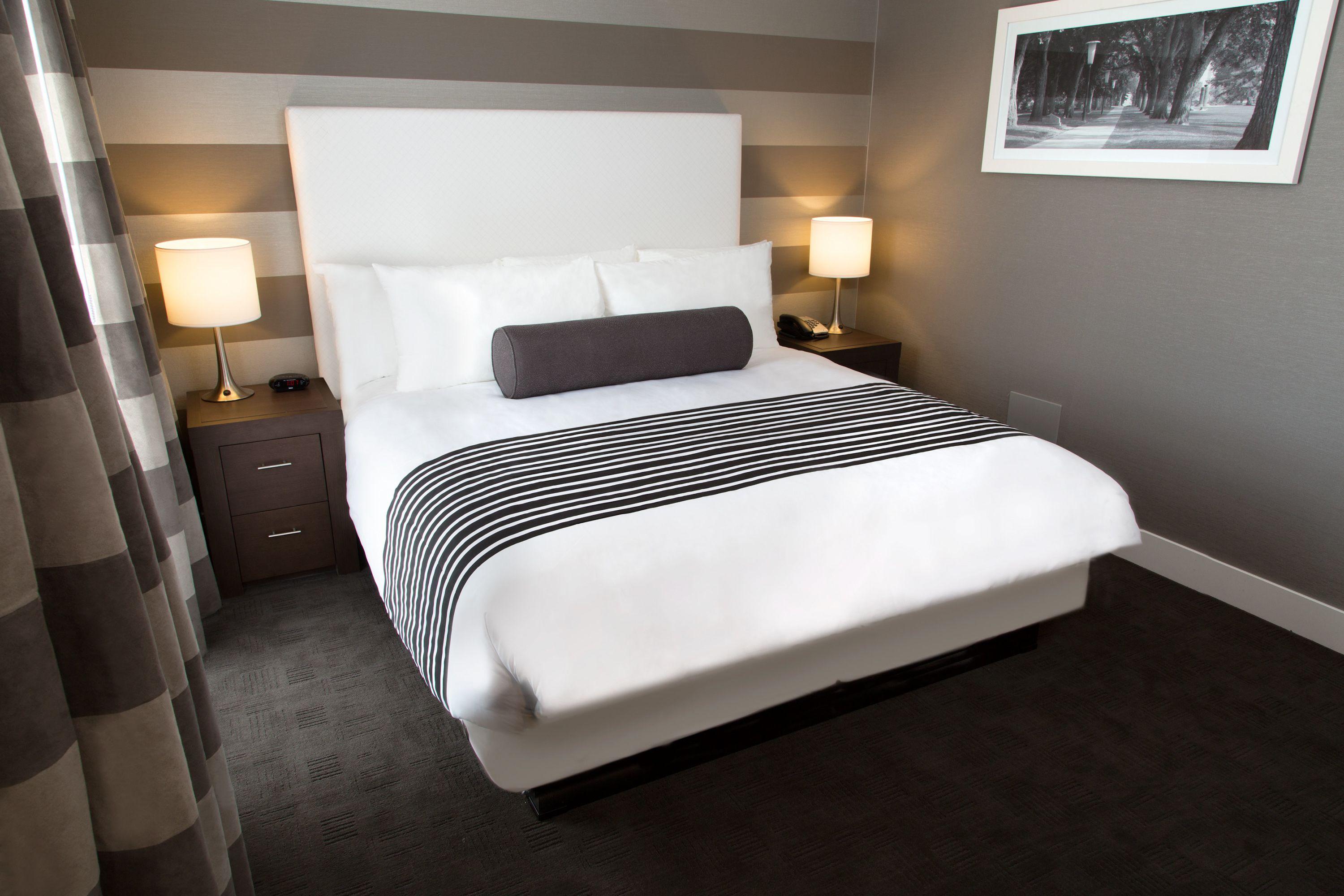 SANDMAN HOTEL EDMONTON WEST | ⋆⋆⋆ | CANADA | SEASON DEALS FROM $85